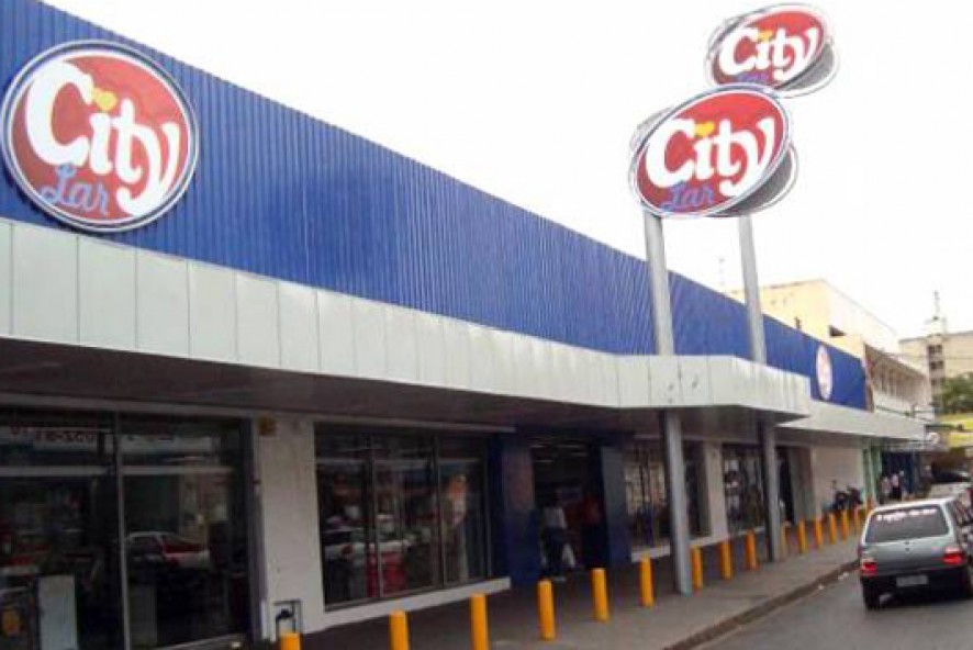 MidiaNews | Dupla é presa após arrombar a City Lar