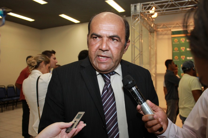 MidiaNews | Em disputa, Júlio Pinheiro teria 13 votos; Chico 2000, sete