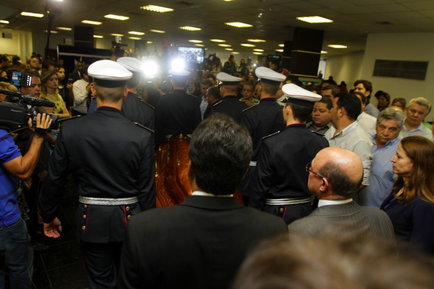 MidiaNews | Corpo de Walter Rabello está sendo velado na Assembleia