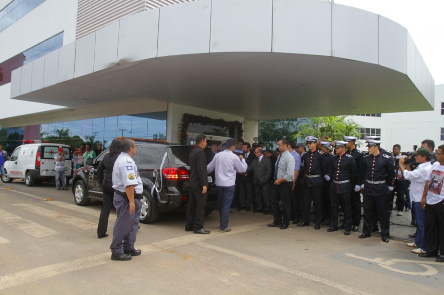 MidiaNews | Corpo de Walter Rabello está sendo velado na Assembleia