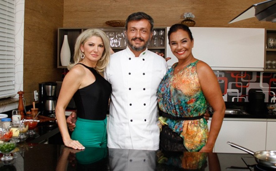 MidiaNews | Solange Couto vai apresentar programa de culinária popular