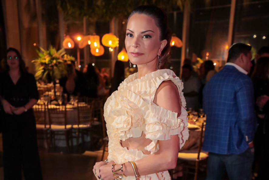 MidiaNews | Virginia Mendes destaca a moda mato-grossense no Meet Gala com look 100% algodão