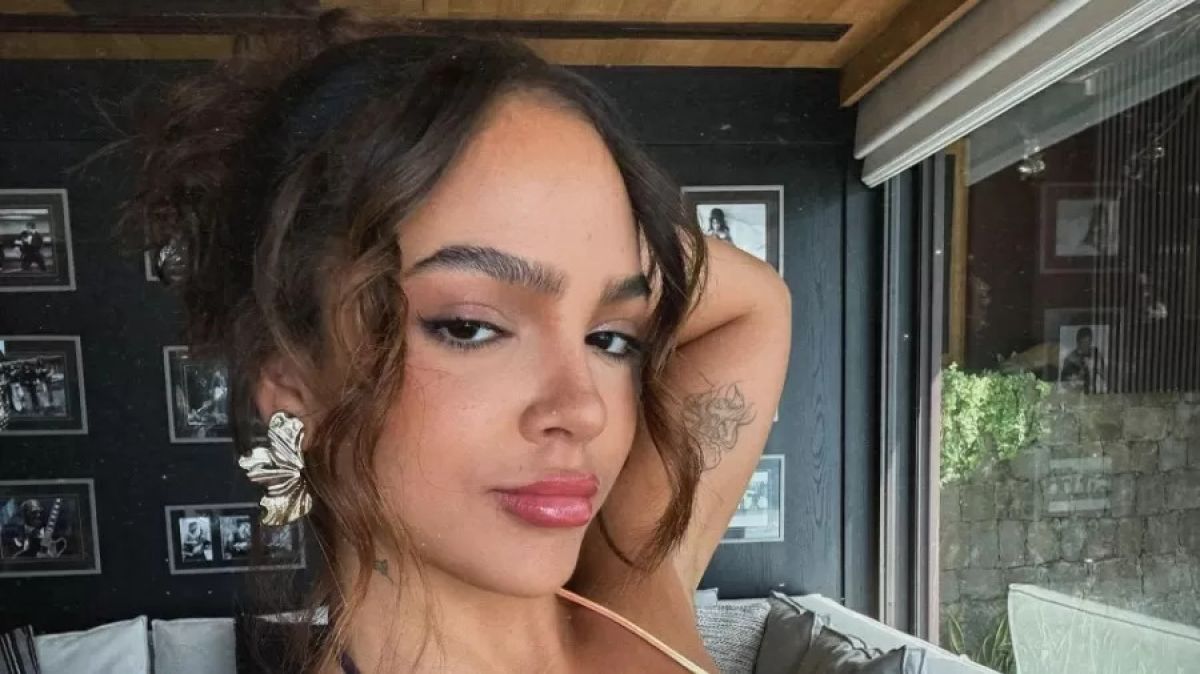 MidiaNews | Mel Maia é comparada a Bruna Marquezine ao posar de biquíni